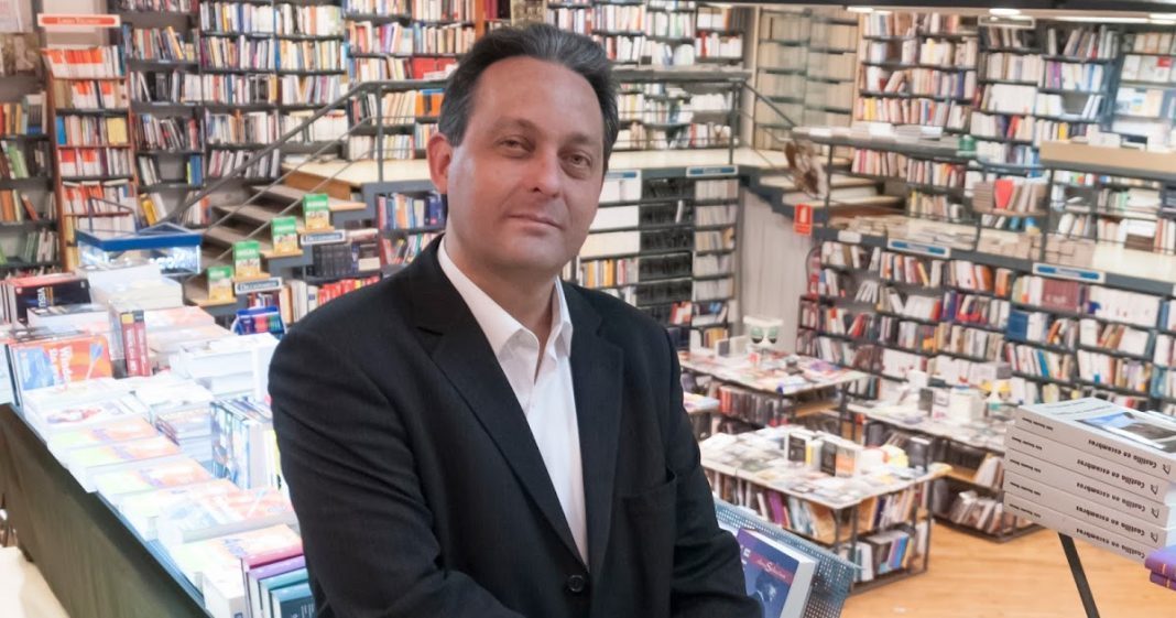 Pierre Monteagudo presenta en Mallorca el secreto del astrofísico de la ...